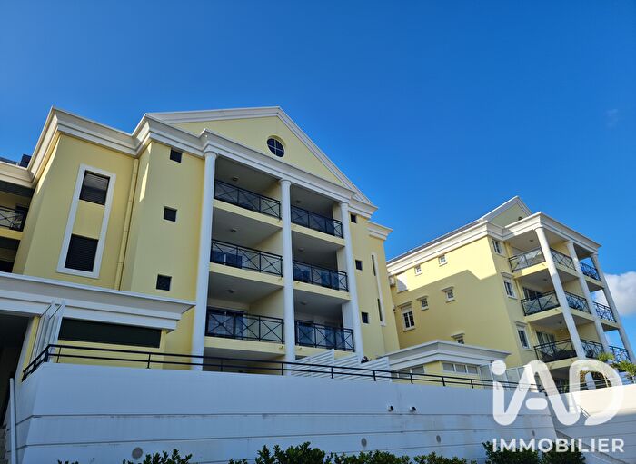 Saint-Pierre, Centre-ville - Appartement 2 pièces à vendre