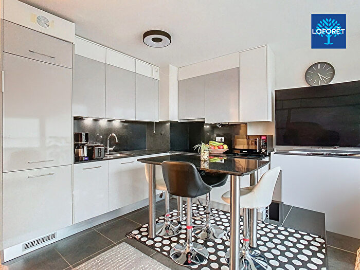 Appartement à vendre - Noisy-le-Grand, Sud - 1 pièce