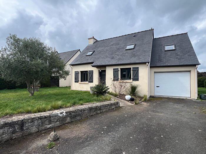 Maison à vendre - Vildé-Guingalan - 6 pièces - 5 chambres