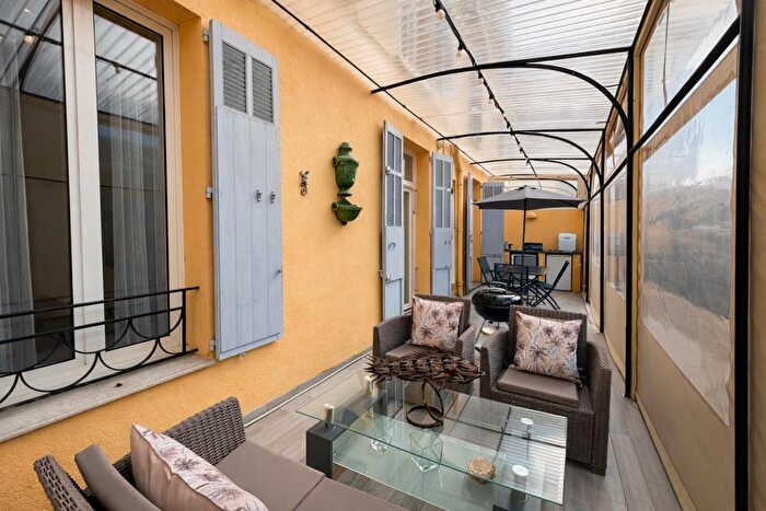 Appartement à vendre - Cannes, Californie Pezou - 2 pièces - 1 chambre