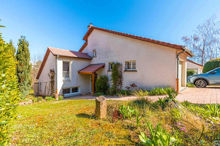 Maison 5 pièces à vendre à Dijon, Montagne Sainte-Anne