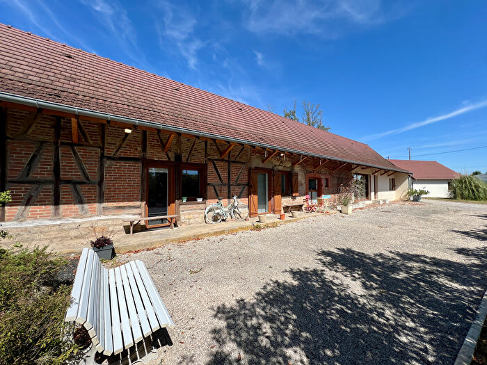 Louhans - Maison 6 pièces à vendre