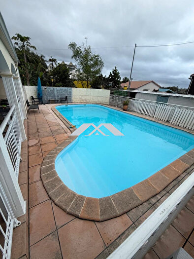 Maison 6 pièces à vendre à Saint-Benoît, Bourbier les Bas