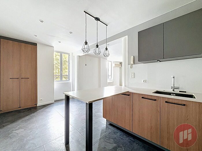 Maison à vendre - Brive-la-Gaillarde - 4 pièces - 3 chambres