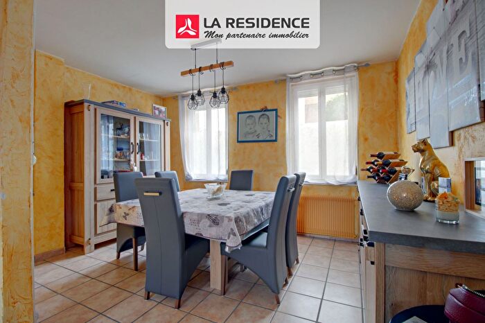 Maison à vendre - Saint-Étienne-du-Rouvray - 6 pièces - 4 chambres