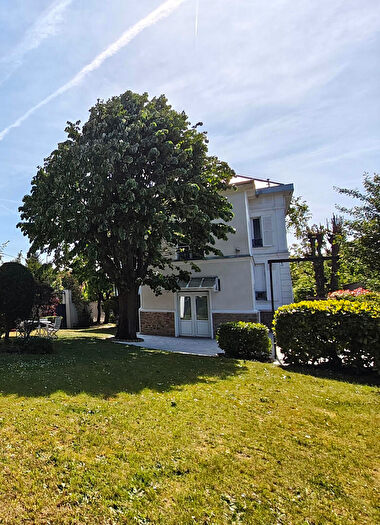 Villemomble, Les Coquetiers - Maison 10 pièces à vendre