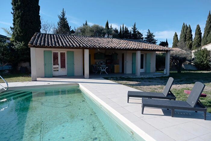 Maison à vendre - Fontvieille - 7 pièces - 4 chambres