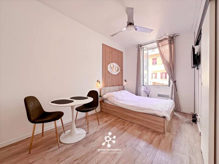 Nice, Libération : Appartement 1 pièce à vendre