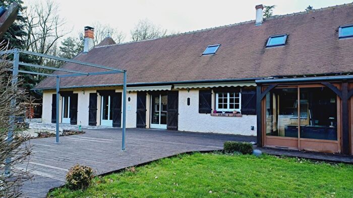 Maison à vendre - Sully-sur-Loire - 8 pièces - 5 chambres