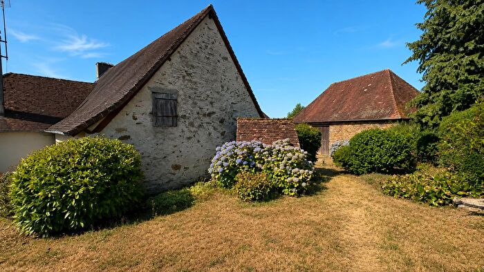 Jumilhac-le-Grand - Maison 4 pièces à vendre