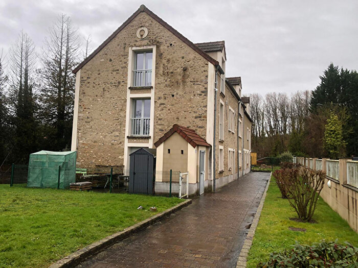 Appartement à louer - Étampes, Saint-Pierre - 2 pièces - 1 chambre