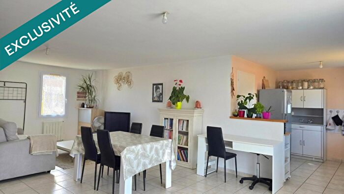 Maison 4 pièces à vendre à Saint-Georges-de-Pointindoux