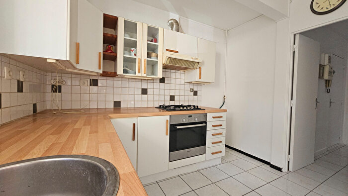 Appartement à vendre - Chilly-Mazarin, Nord - 3 pièces - 2 chambres