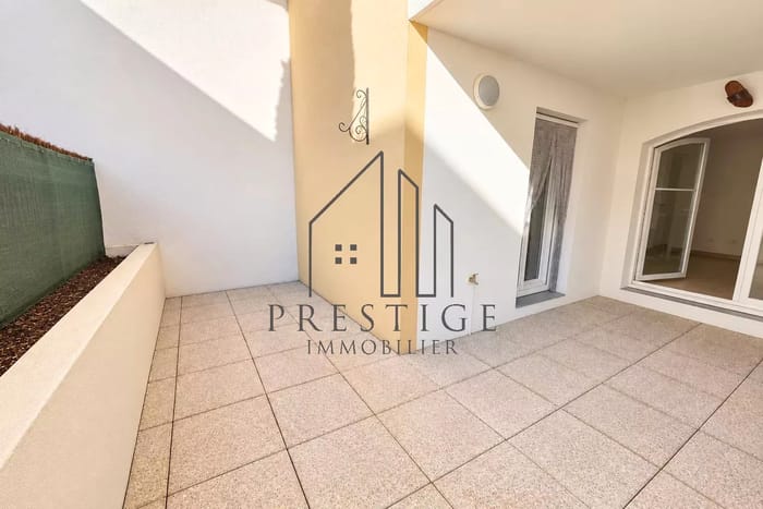 Appartement 3 pièces à Aubagne, Centre-ville, Beaumond, à vendre