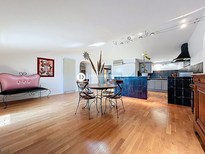 Maison 6 pièces à vendre - Châteauneuf-de-Gadagne