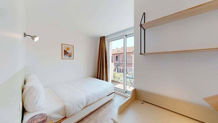 Appartement à louer - Bas Pays, Romainville - 1 pièce