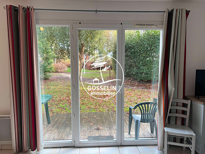 Maisons à vendre et appartements à louer - 1