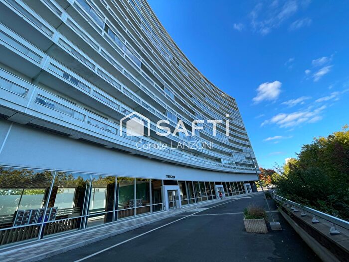 Appartement 4 pièces à Quartiers Sud-Est, Italie, à vendre