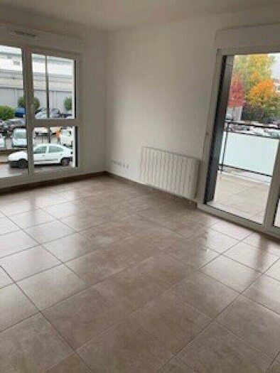 Appartement à louer - Centre Ville, Cluses - 2 pièces