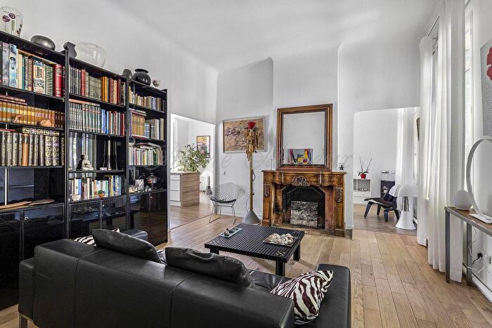 Appartement à vendre - Aix-en-Provence, Centre-ville - 6 pièces - 3 chambres