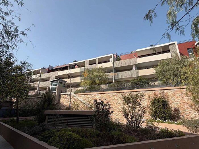 Appartement à louer - Saint Lambert, Fréjus - 2 pièces - 1 chambre