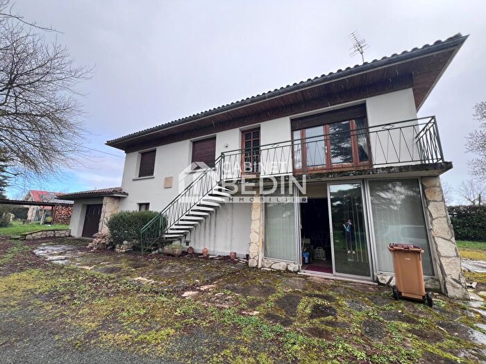 Maison à vendre - Vayres - 6 pièces - 4 chambres