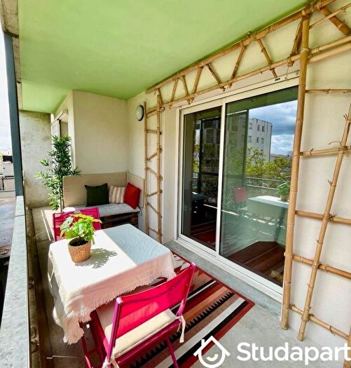 Appartement à louer - Les Izards, Toulouse - 1 pièce - 1 chambre