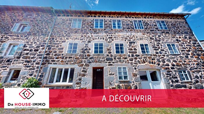Maison 9 pièces à vendre à Saint-Front