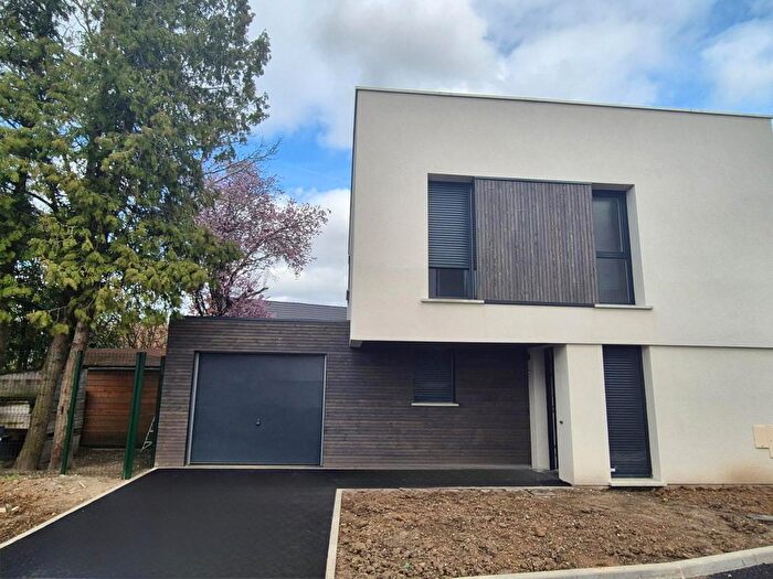 Maison à vendre - Sainghin-en-Weppes - 6 pièces - 4 chambres