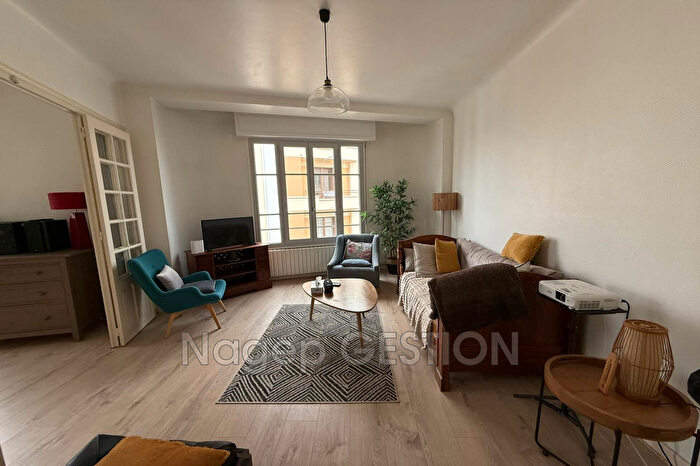 Appartement à louer - Vichy - 3 pièces - 2 chambres