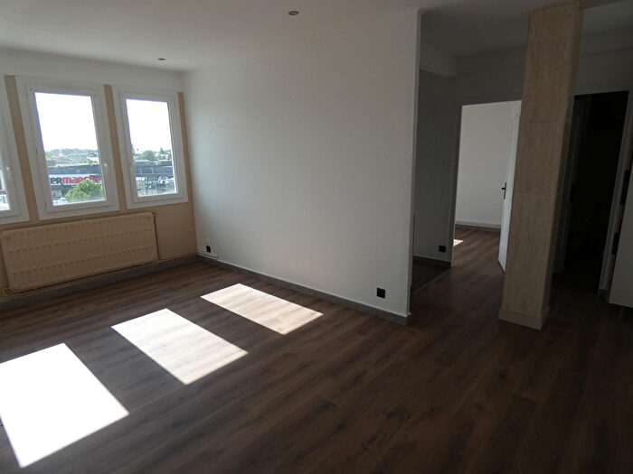 Appartement à vendre - Crépy-en-Valois, Prévert, Vassal - 2 pièces - 1 chambre