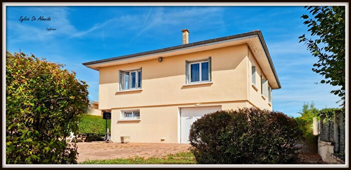 Bâgé-la-Ville : Maison 5 pièces à vendre