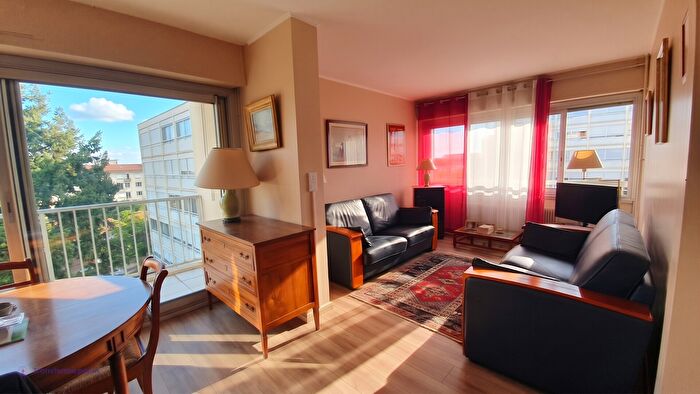 Lyon 8ème, Laënnec, Mermoz : Appartement 4 pièces à vendre