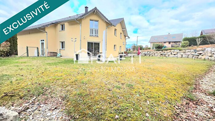 Maison à vendre - Vimines - 8 pièces - 4 chambres