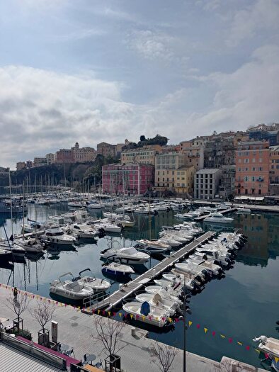 Appartement à louer - Bastia - 2 pièces - 1 chambre