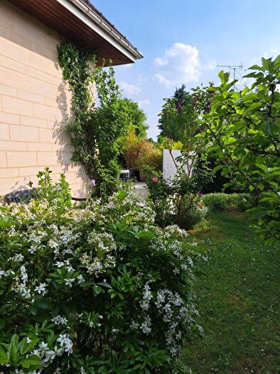Maison 7 pièces à Bailly, à vendre