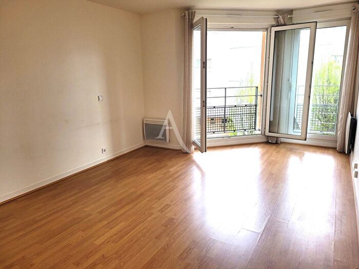 Appartement 2 pièces à louer à Houssières, Châtenay-Malabry