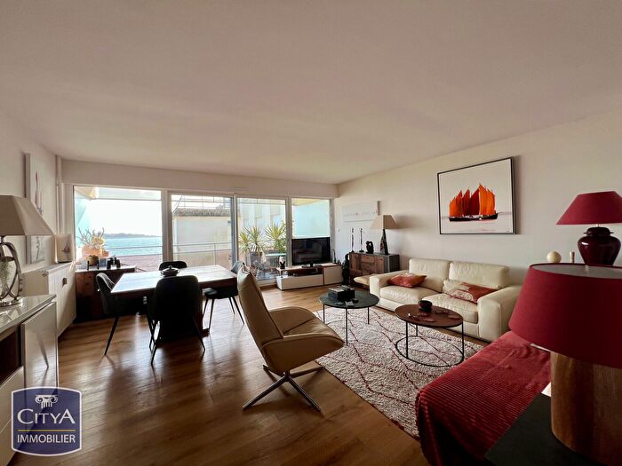 Appartement à vendre - Concarneau, Centre-ville - 2 pièces - 1 chambre