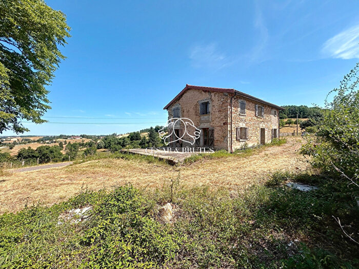 Jarnosse : Maison 7 pièces à vendre