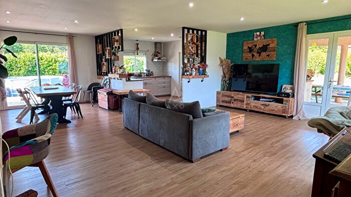 Lannux - Maison 4 pièces à vendre