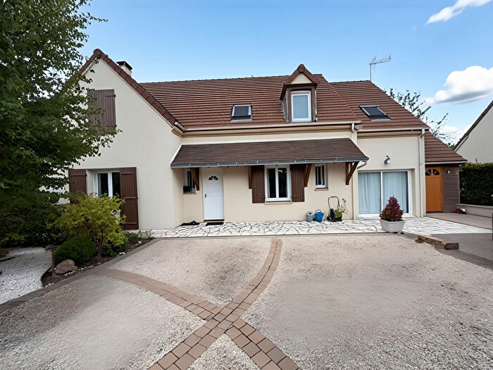 Maison à vendre - Gisors - 7 pièces - 5 chambres