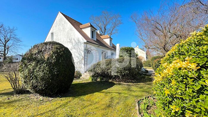 Maison 6 pièces à Verneuil-sur-Seine, Les Clairières, Les Renardières, à vendre