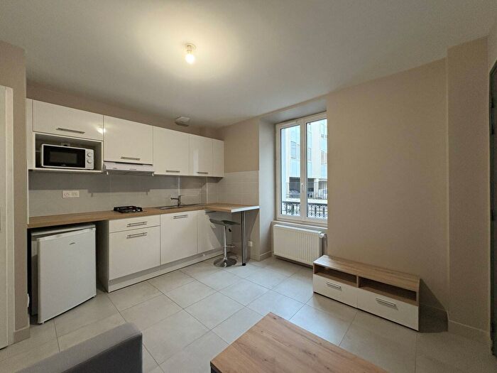 Appartement à louer - Orsay - 2 pièces - 1 chambre