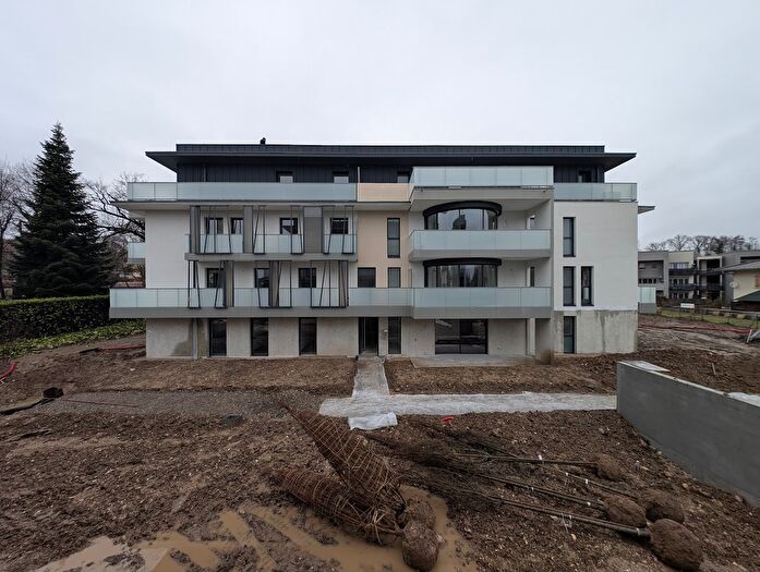 Maison à vendre - Divonne-les-Bains - 5 pièces