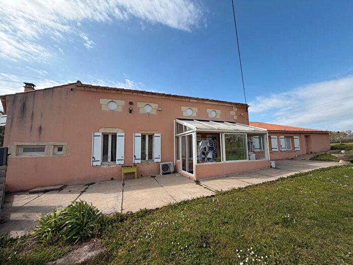 Maison 6 pièces à vendre à Cars