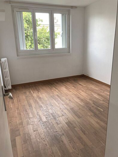Vieux Pont, Nanterre - Appartement 3 pièces à louer