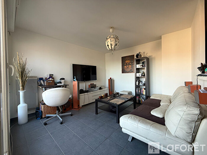 Appartement à vendre - Louvres - 2 pièces - 1 chambre