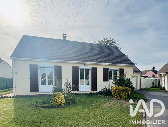 Maison 4 pièces à Breteuil, à vendre
