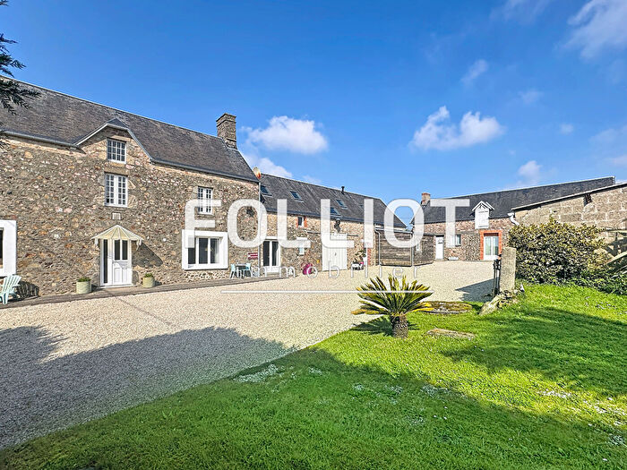 Maison à vendre - Muneville-le-Bingard - 9 pièces - 5 chambres