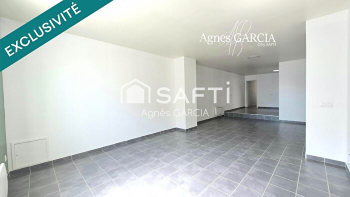 Maison 9 pièces à vendre à Harnes, Est